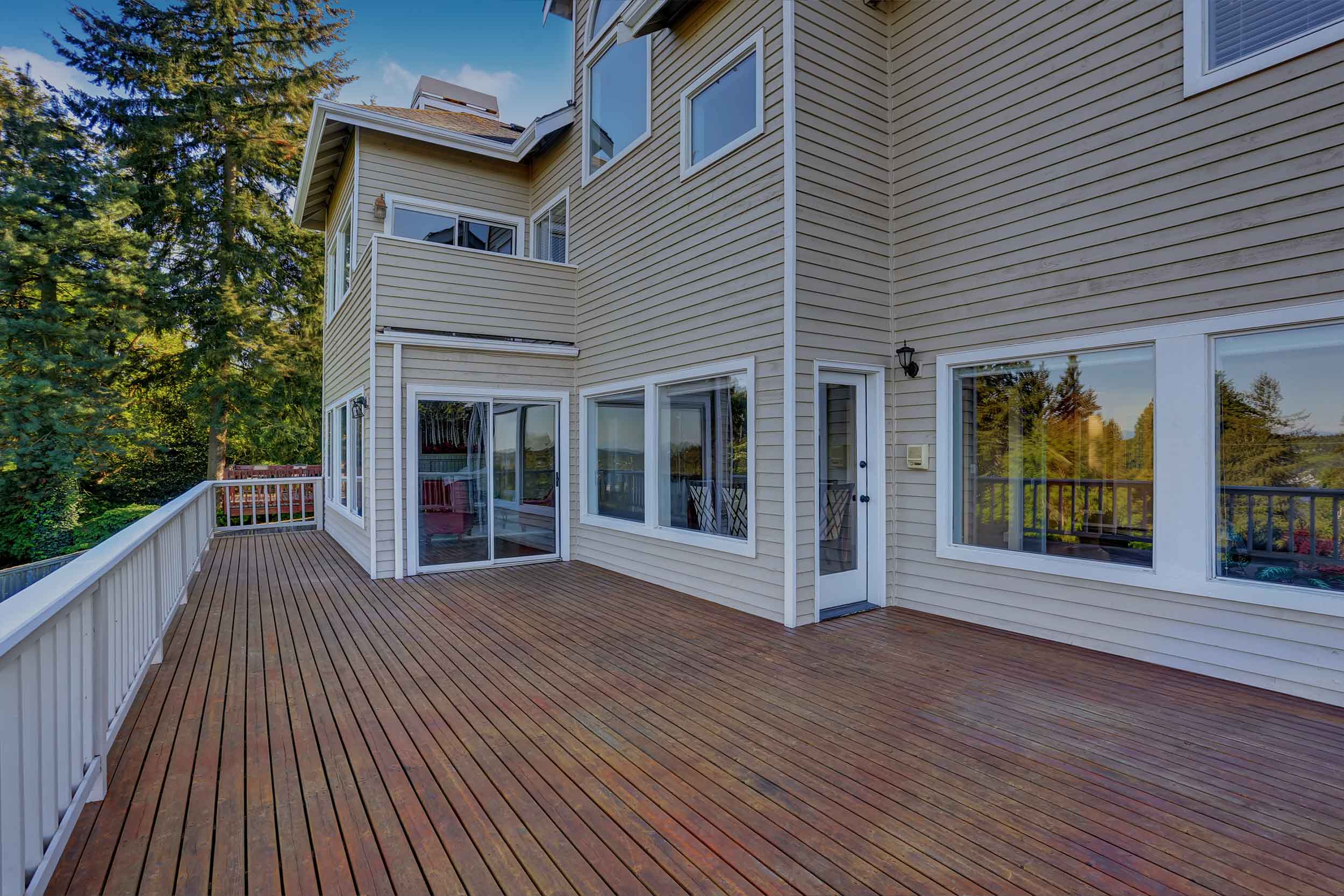 Grand Rapids Deck Builders, Custom Decks by Deck Masters USA