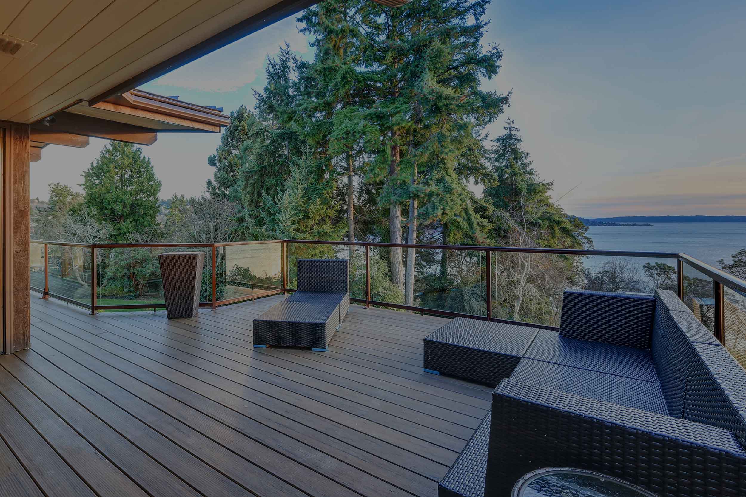 Grand Rapids Deck Builders, Custom Decks by Deck Masters USA